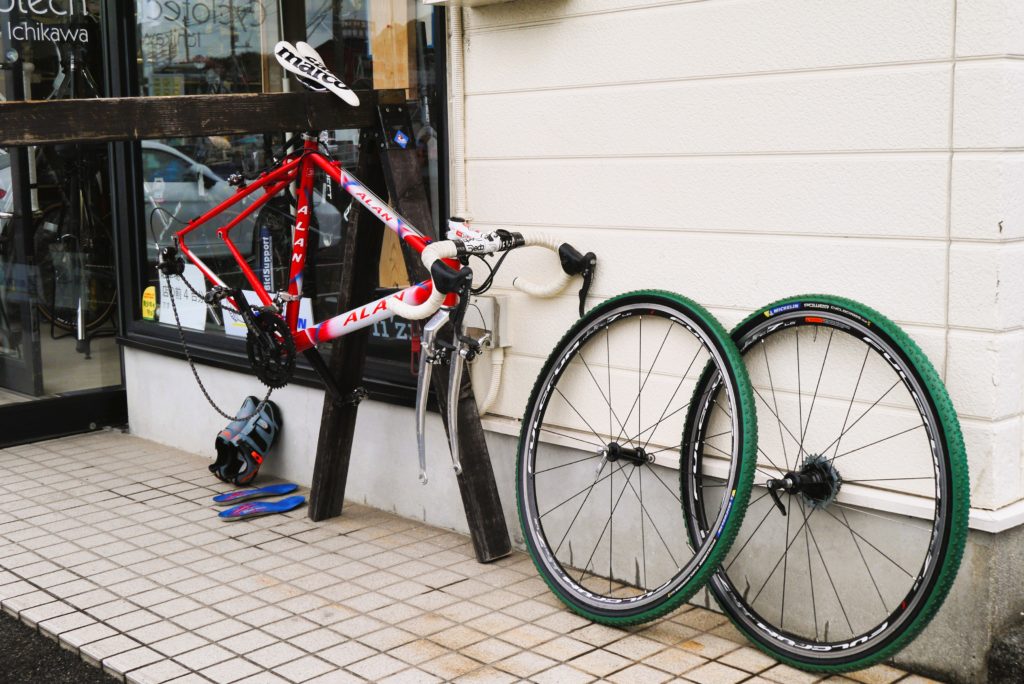 洗車いかがですか？ついでに消耗品の交換も！ 3,850円税込みからです。！ | Cyclotech イチカワ